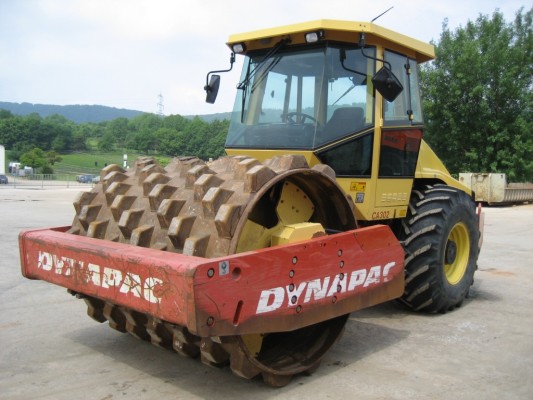 Compacteurs à pieds de mouton d'occasion et neufs à vendre - MachineryZone